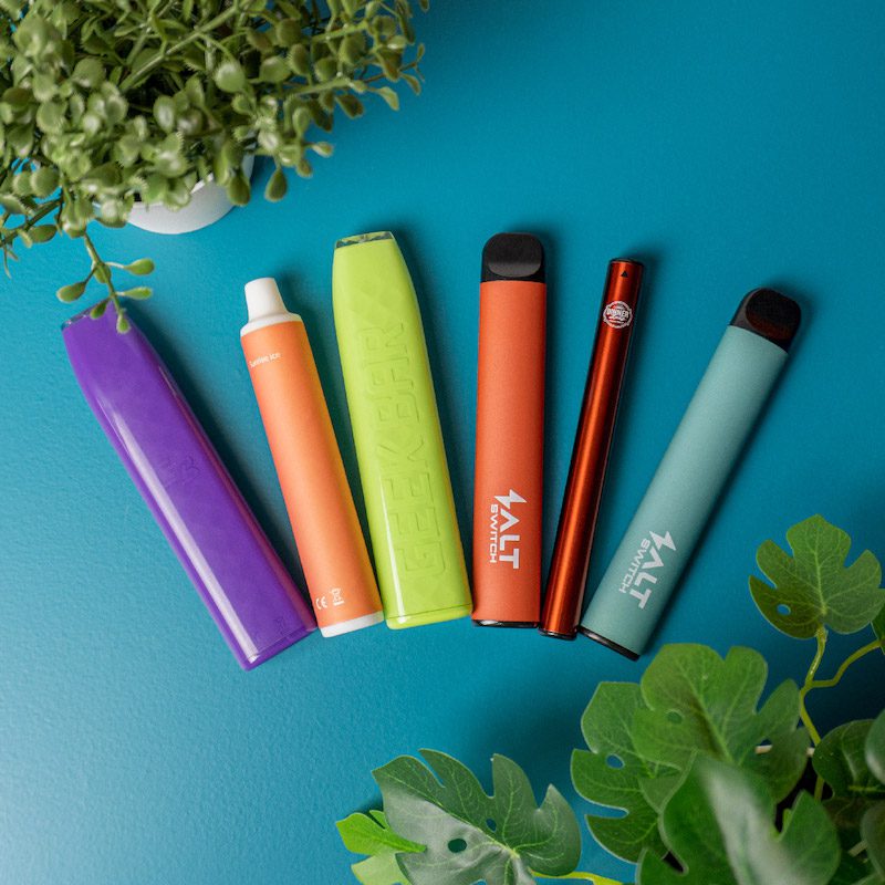 e-Cig e viaggi: le principali raccomandazioni quando si viaggia in aereo